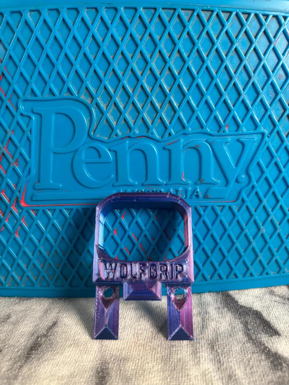 WolfGrip Penny Board or Skateboard grip - Free 3D Print Model - MakerWorld