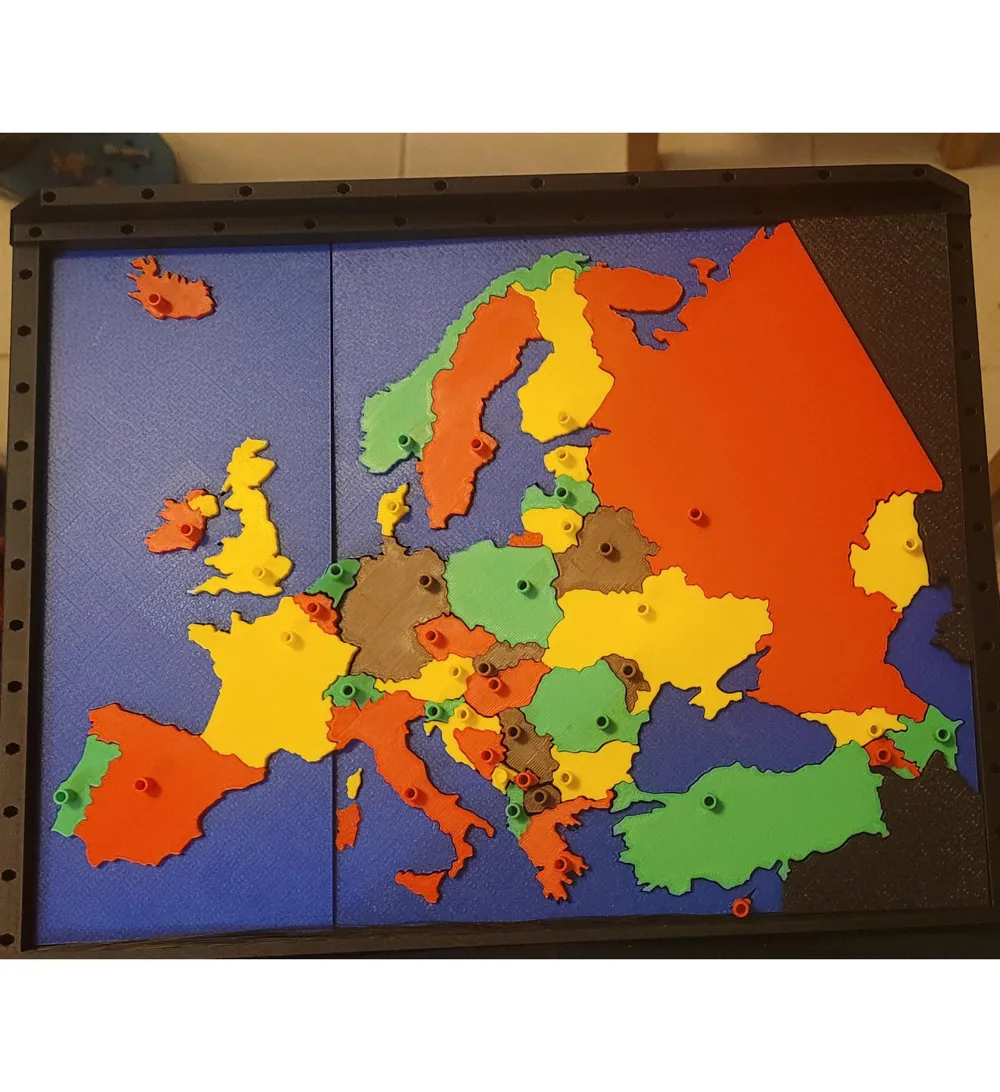 Europe puzzle and flags by Marco - MakerWorld