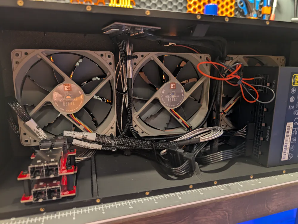 16 Drive 4U Rack Mounted Hard Drive Enclosure by TheProjectWheel ...