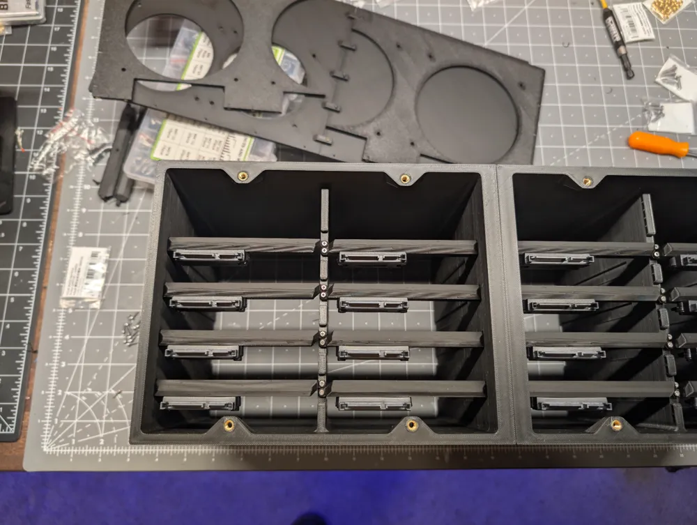 16 Drive 4U Rack Mounted Hard Drive Enclosure - Free 3D Print Model ...