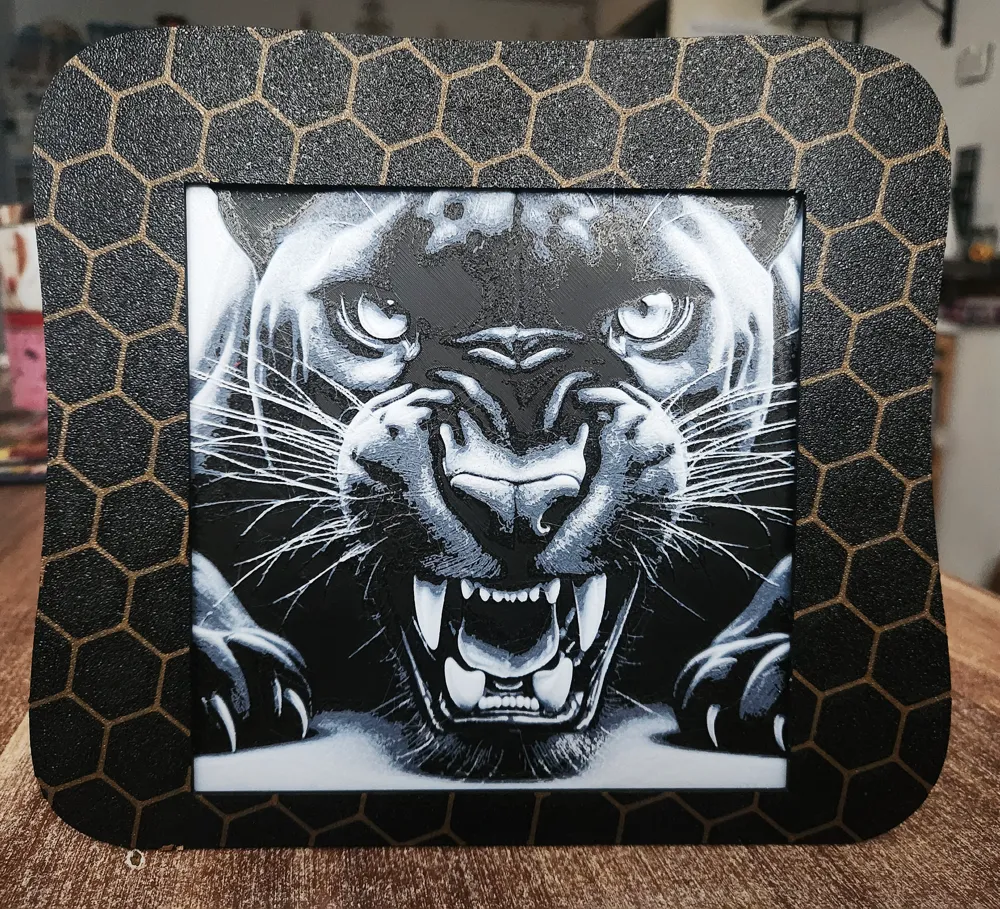 Hueforge Frame 150x150 Hexagon Picture Frame by Calipitter - MakerWorld