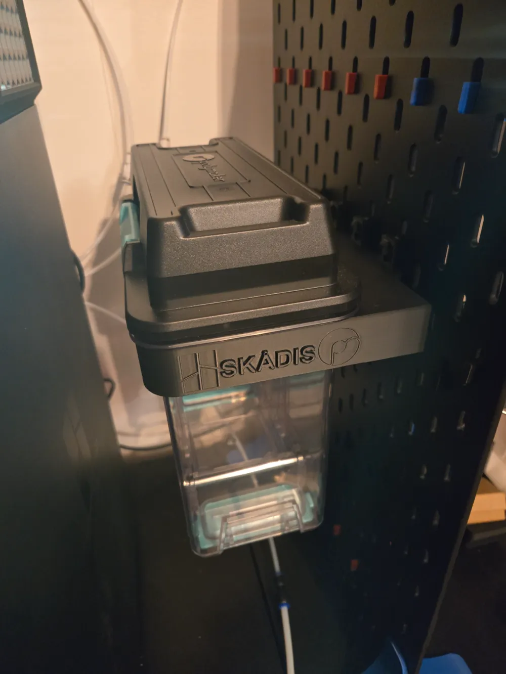 Polydryer Skadis mount Remixed by Roccobakke MakerWorld: Download Free 3D Models