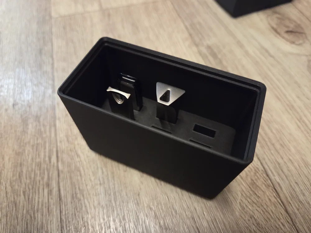 Gridfinity 2x1 USB Stick Storage – 9 USB Sticks by Trycer MakerWorld ...