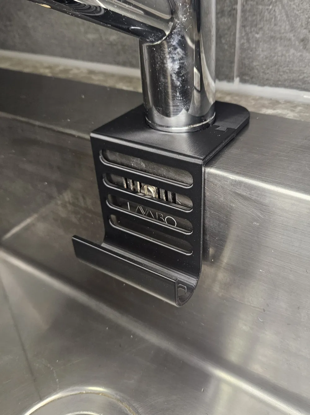 Sponge Holder - Free 3D Print Model - MakerWorld