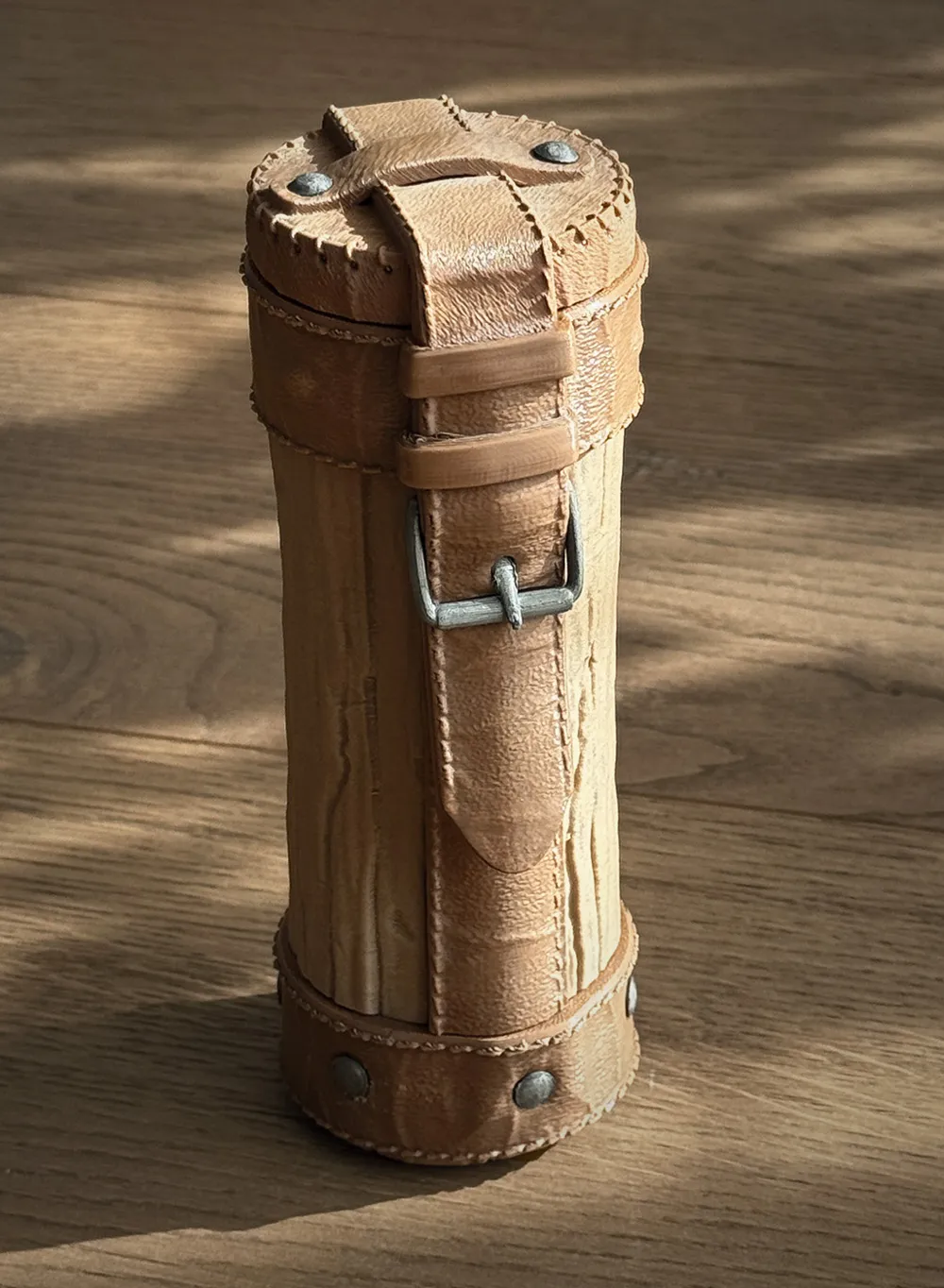 Medieval Giftbox - Scroll Case - Free 3D Print Model - MakerWorld