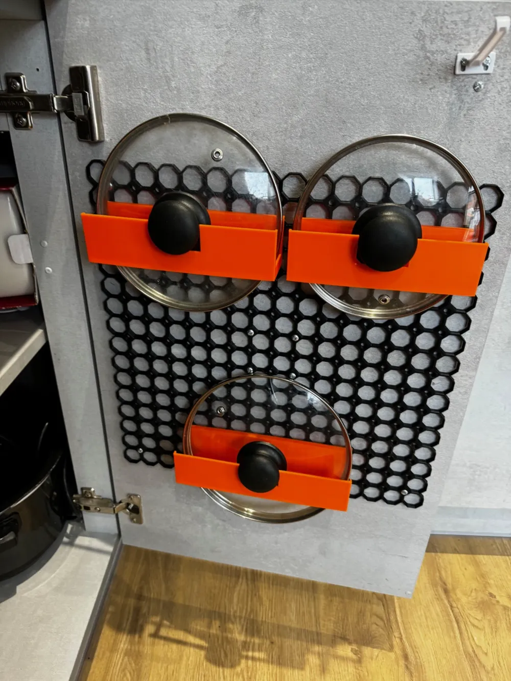 Multiconnect Bin - Amazon Basic Pan Lid Storage Remixed by Lozmachine - MakerWorld