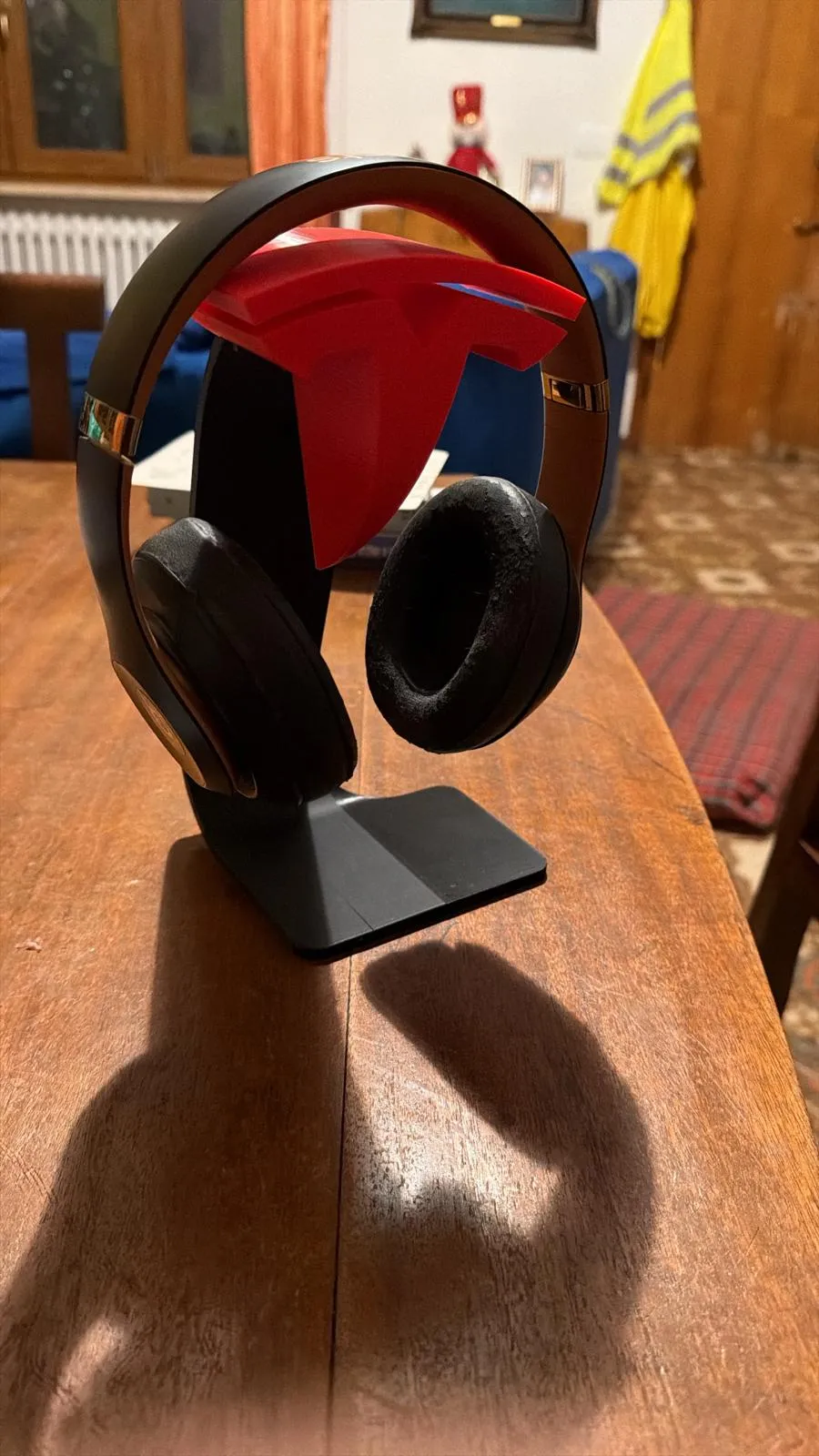 TESLA two-color headphone stand without AMS - Free 3D Print Model ...