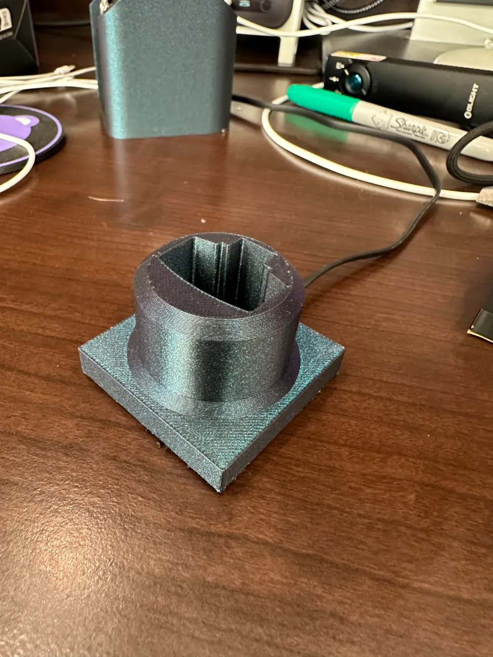 Arkfeld Pro Charger Stand by JSK3MakerWorld: Download Free 3D Models