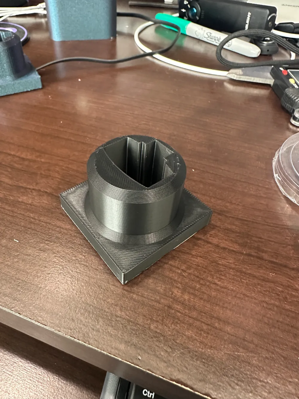 Arkfeld Pro Charger Stand by JSK3MakerWorld: Download Free 3D Models