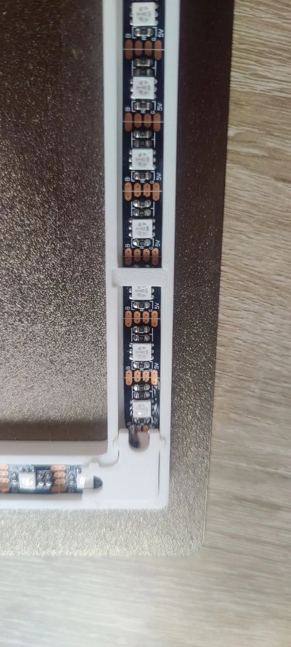 Low profile led frame for Bambu X1 and others. by kjbturok - MakerWorld