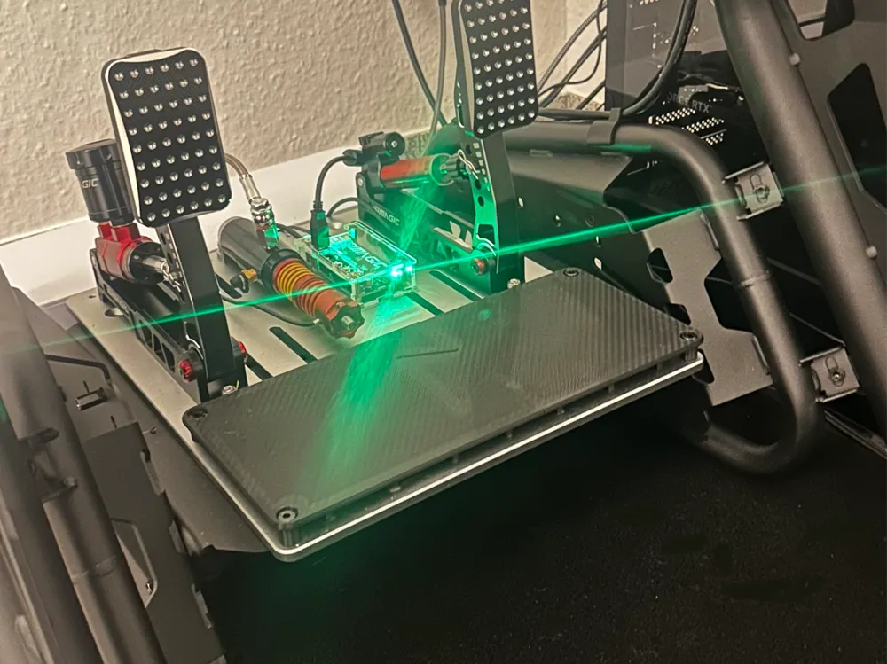 Heel Riser Simagic P2000 Sim Racing Plate Carbon by Tekk3D - MakerWorld