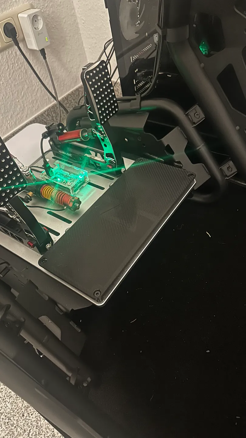 Heel Riser Simagic P2000 Sim Racing Plate Carbon by Tekk3D MakerWorld ...