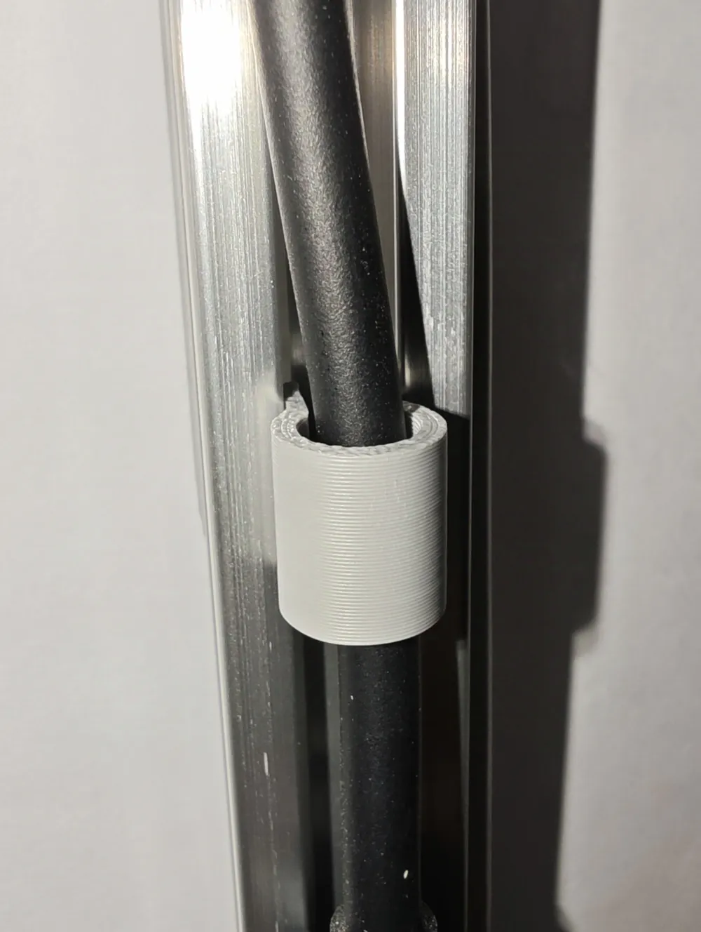 1515 Aluminum Extrusion Cable Clip Organizer by 141166392 MakerWorld ...