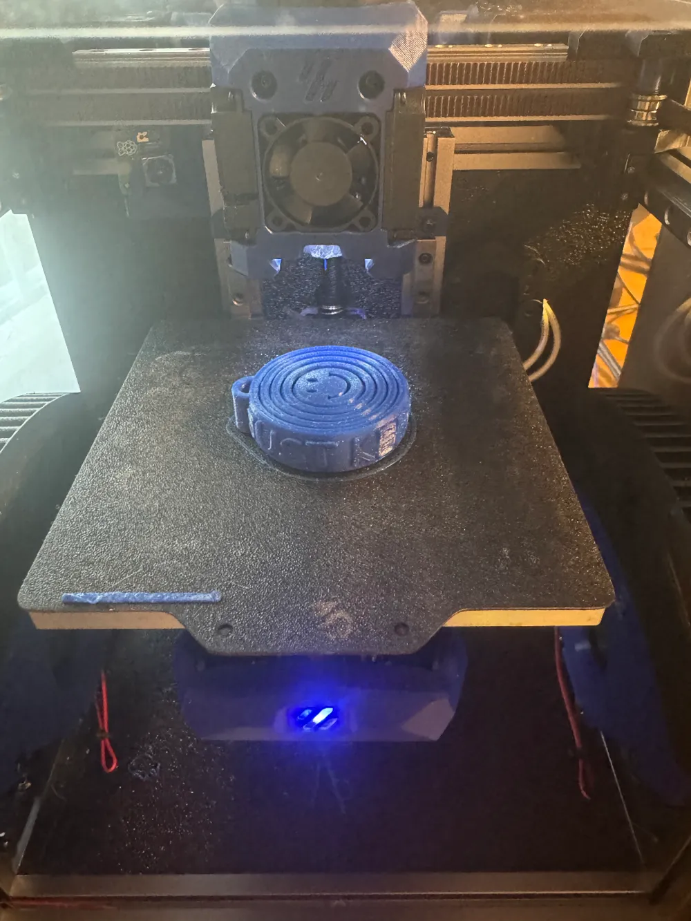 Smile Gyro Keychain by Flyrockets MakerWorld: Download Free 3D Models