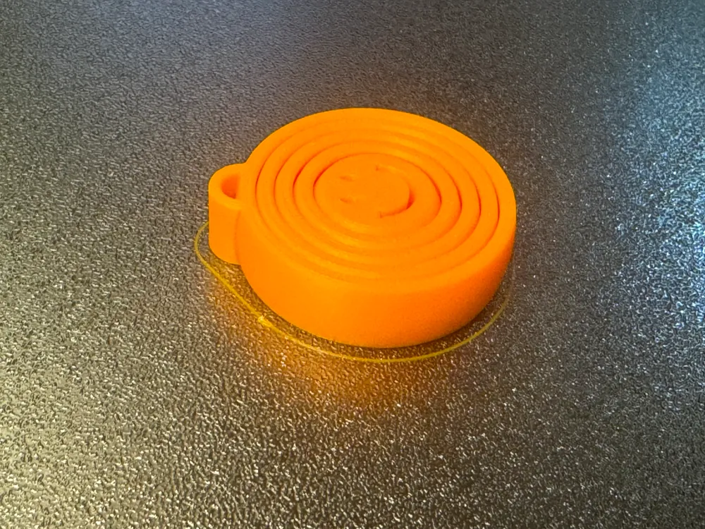 Smile Gyro Keychain by Flyrockets MakerWorld: Download Free 3D Models