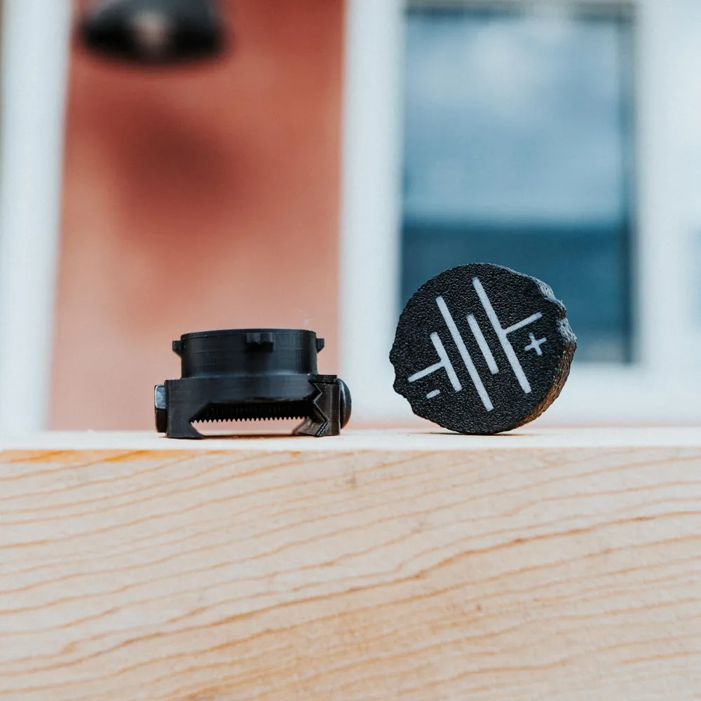 Picatinny / M-Lok 2032 Battery Holder by Brello Solutions MakerWorld: Download Free 3D Models