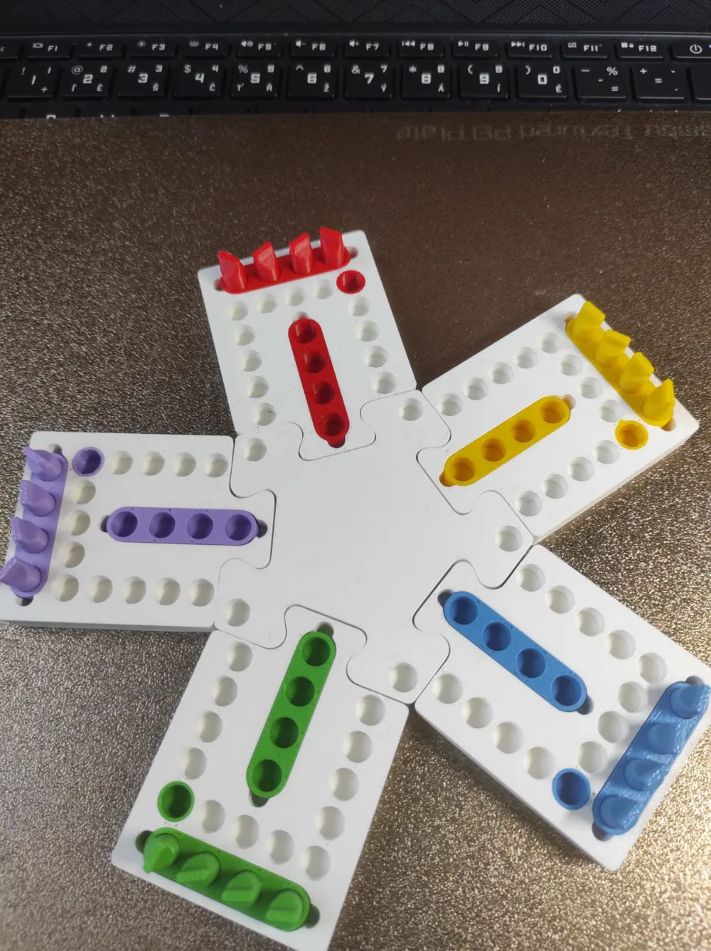 Travel board ludo games - Free 3D Print Model - MakerWorld