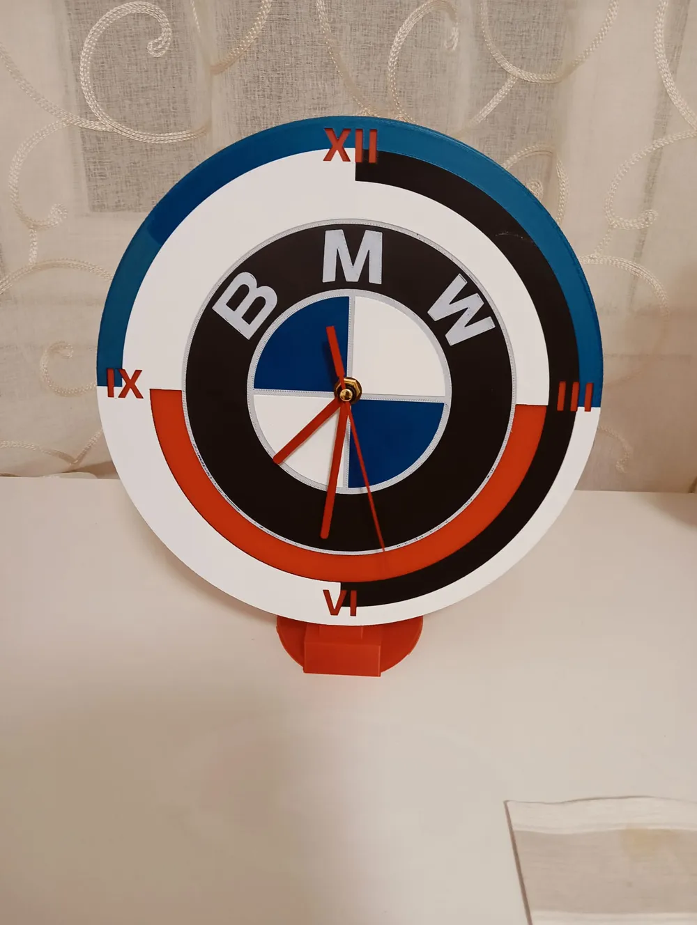 BMW HUEFORGE CLOCK by Colombiano - MakerWorld