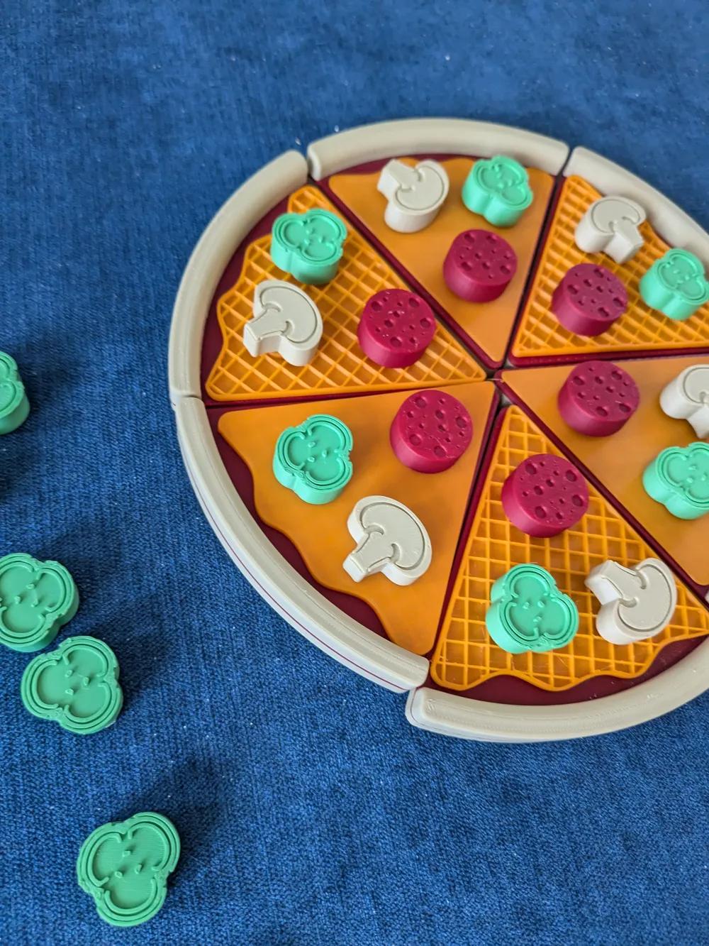 Pizza by the Slice | Stackable Toy Desk Fidget by frizzl3Dmama ...