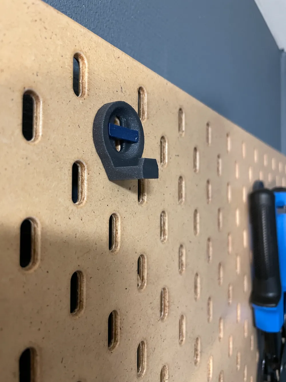 IKEA Skadis/ Skådis Simple Hook (XS) - T Clip by ZEE SOLO - MakerWorld