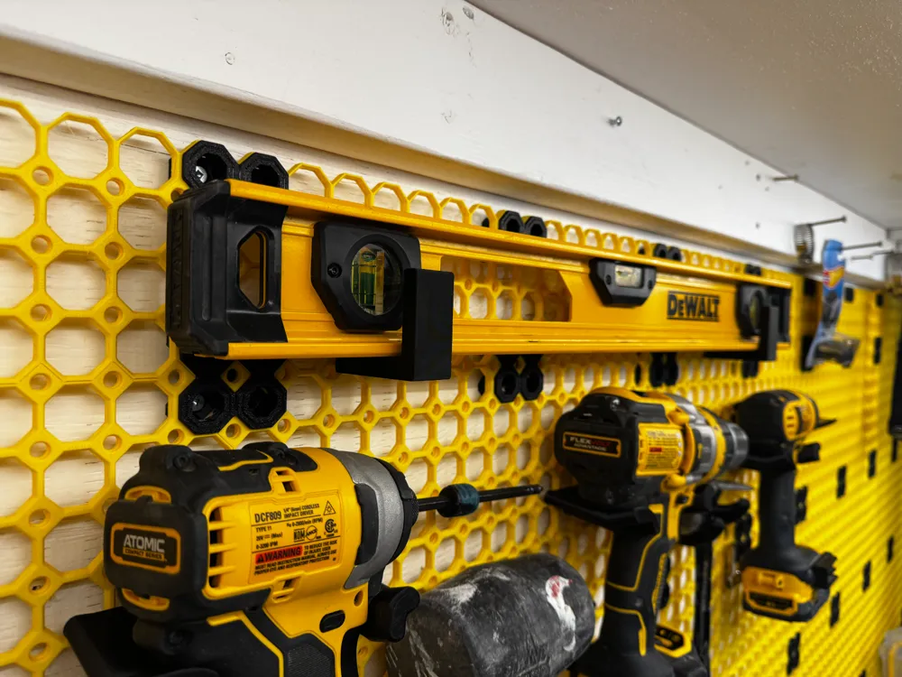 Multiboard Dewalt Level Mount by Jordan MakerWorld: Download Free 3D Models