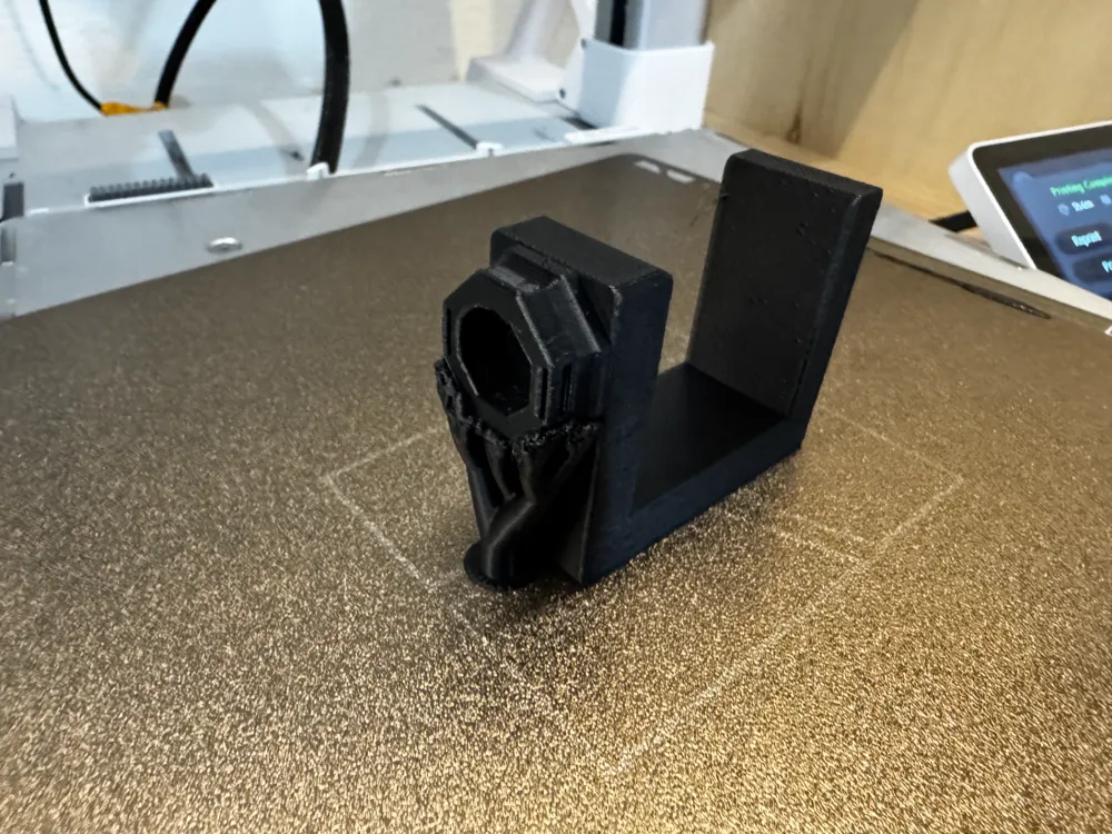 Multiboard Dewalt Level Mount - Free 3D Print Model - MakerWorld