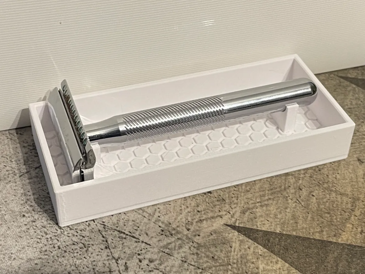 King C. Gillette - Safety Razor Rest - Free 3D Print Model - MakerWorld