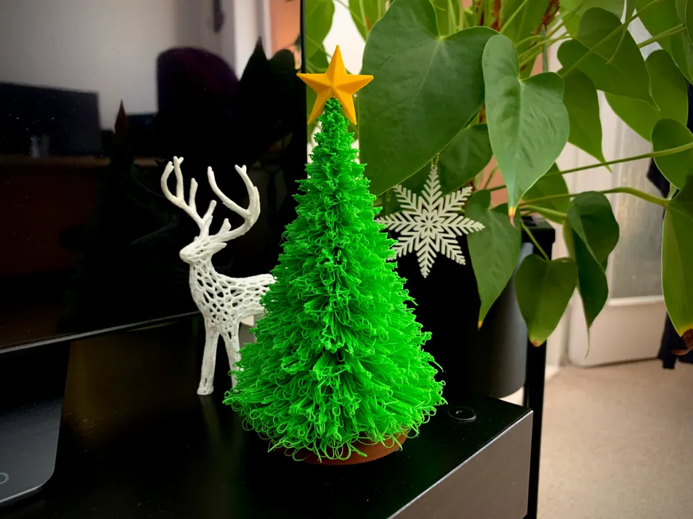 Christmas Tree with Stand - Free 3D Print Model - MakerWorld