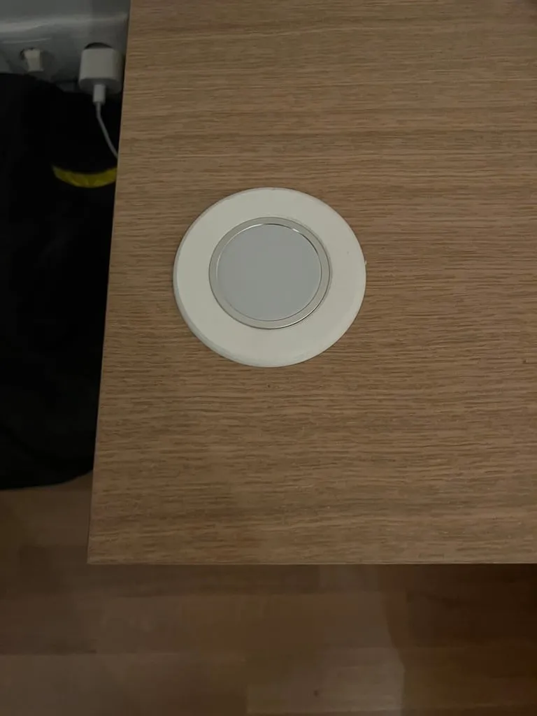 Apple MagSafe Table Adapter 77mm by NeoBlack - MakerWorld