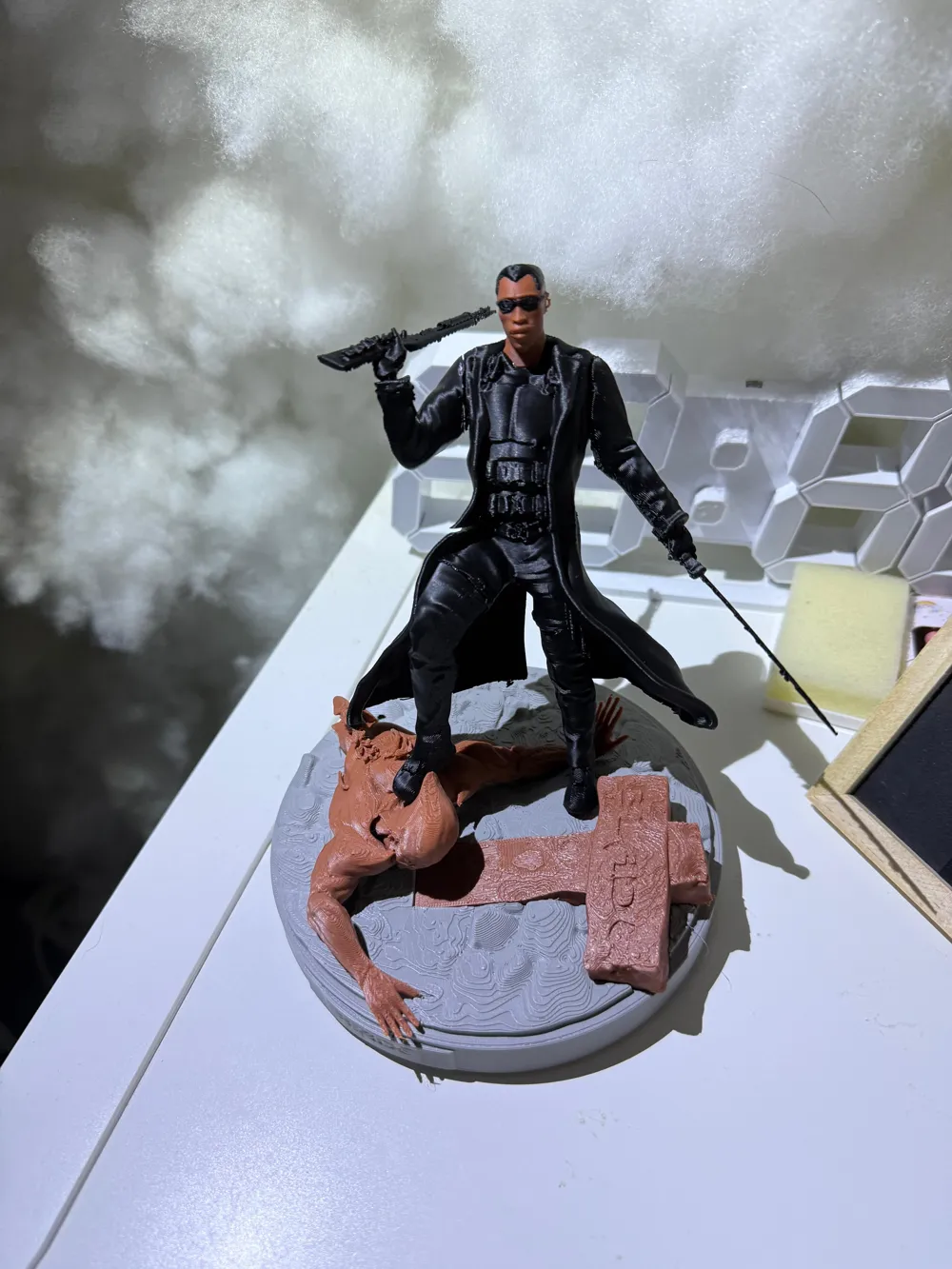 Blade – Daywalker Figure (AMS FanArt) by O_G40 MakerWorld: Download ...