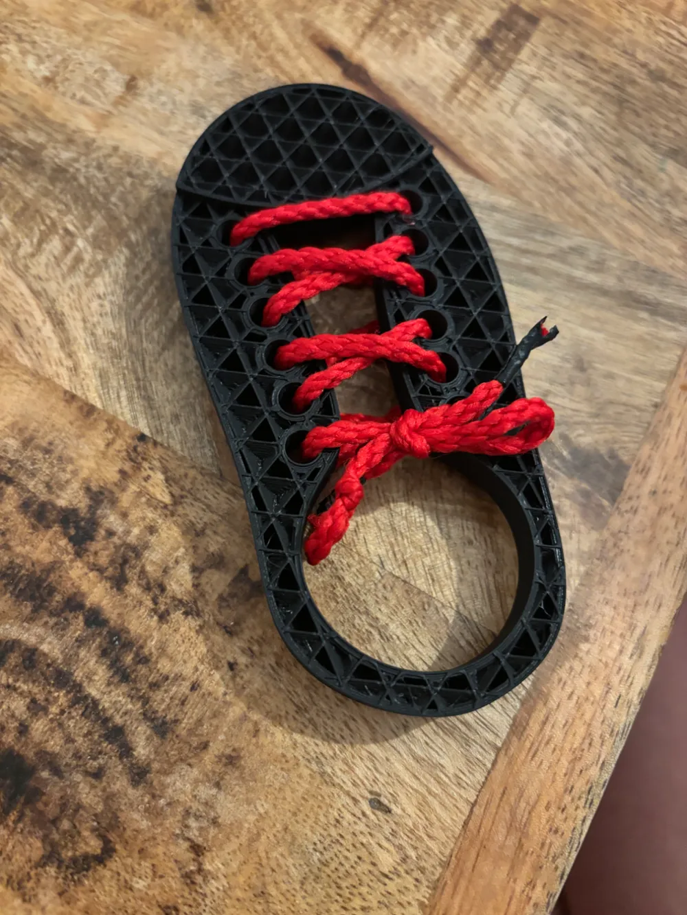 Shoelace tying trainer for kids by Petra Ollender MakerWorld: Download ...