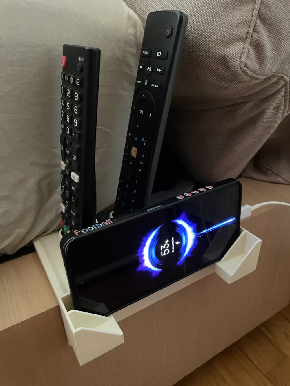 Bedside TV Remote and Smartphone Holder by Losco - MakerWorld