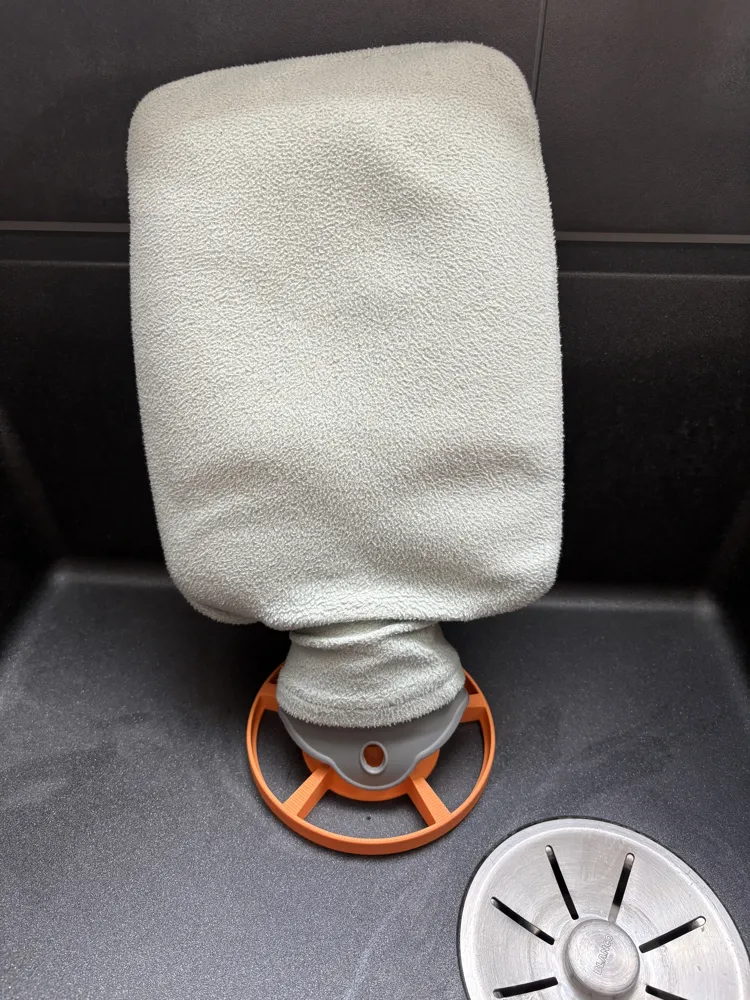 DryStack – flexible, stackable drying stand by Engineer’s Mind ...