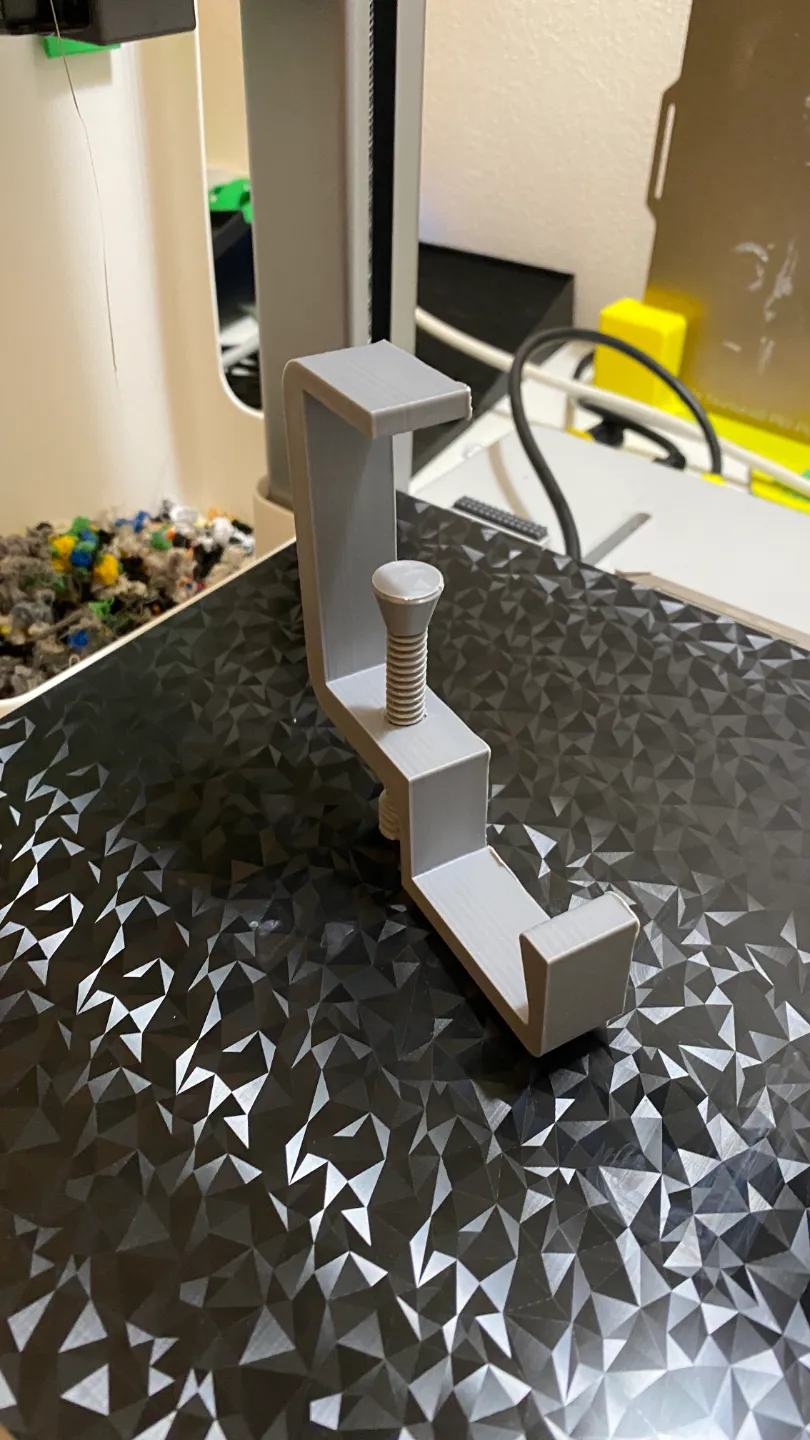 Cable holder under the table - cable management by ok2vvv - MakerWorld