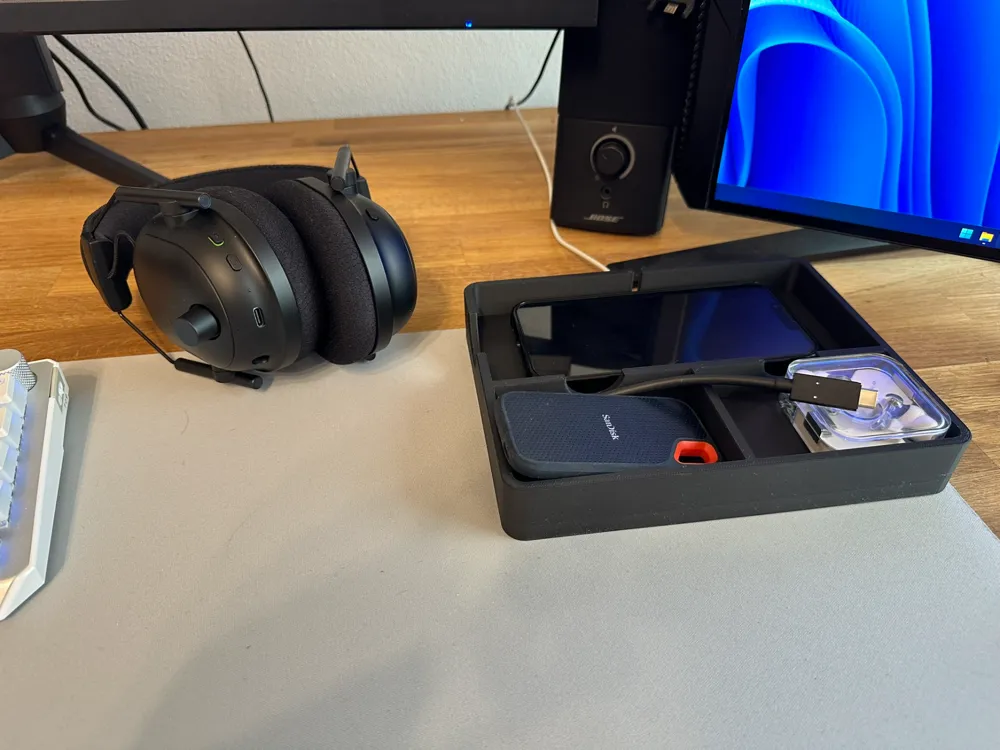 MagSafe Organizer Tray by Somgon - MakerWorld