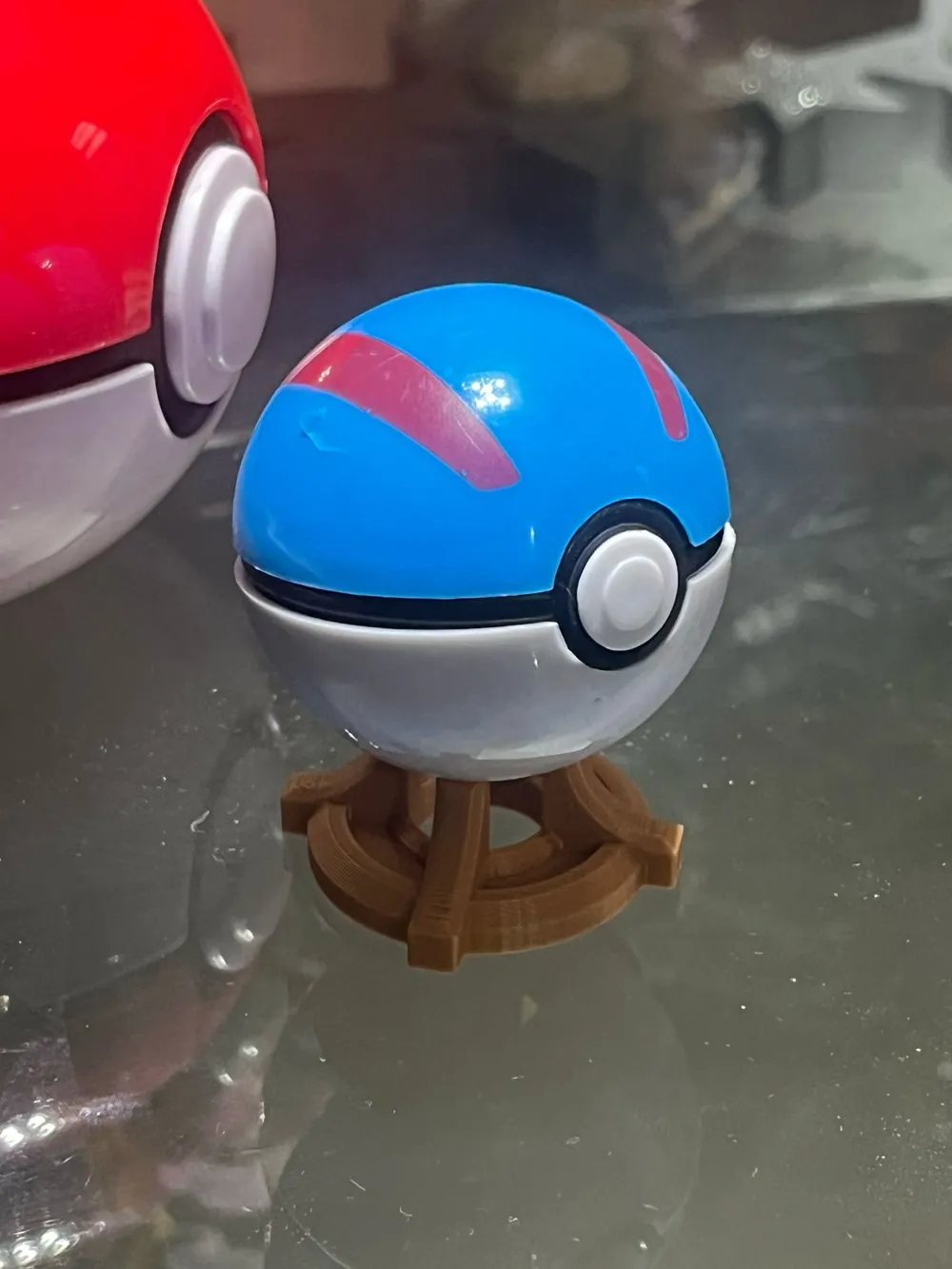 Pokeball Display Stand - Fast print by guti MakerWorld: Download Free ...