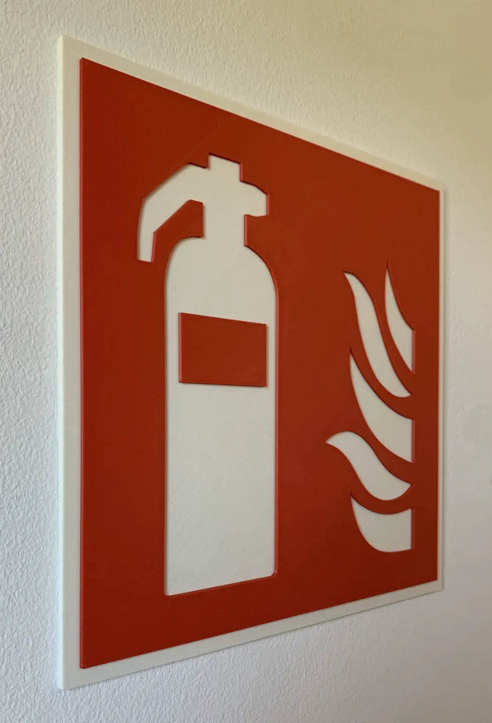 Fire extinguisher sign - Free 3D Print Model - MakerWorld