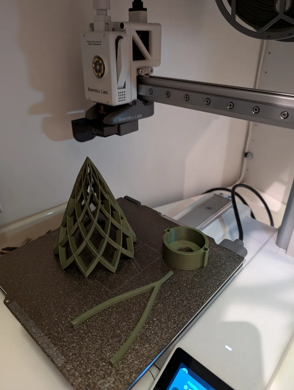 Tea Light Christmas Tree Spinner by mrGB MakerWorld: Download Free 3D ...