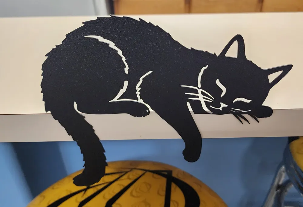 Sleeping Cat Overhang Silhouette - Free 3D Print Model - MakerWorld