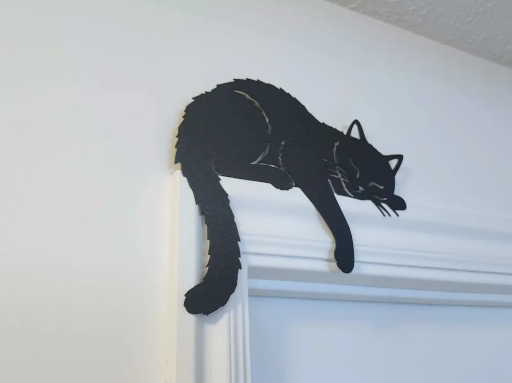 Sleeping Cat Overhang Silhouette - Free 3D Print Model - MakerWorld