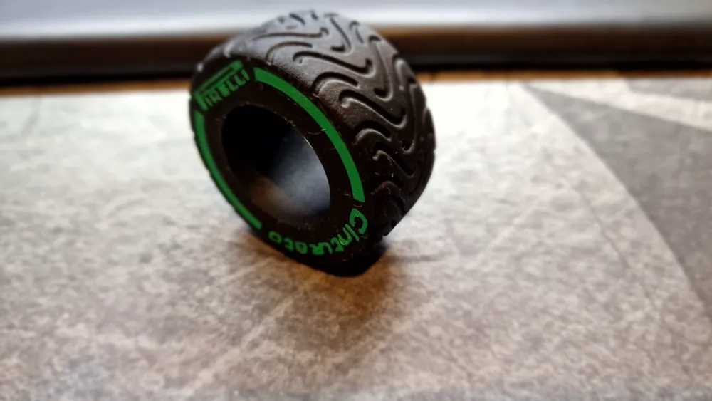 F1 Intermediate Tyre - Keychain by Distant B - MakerWorld