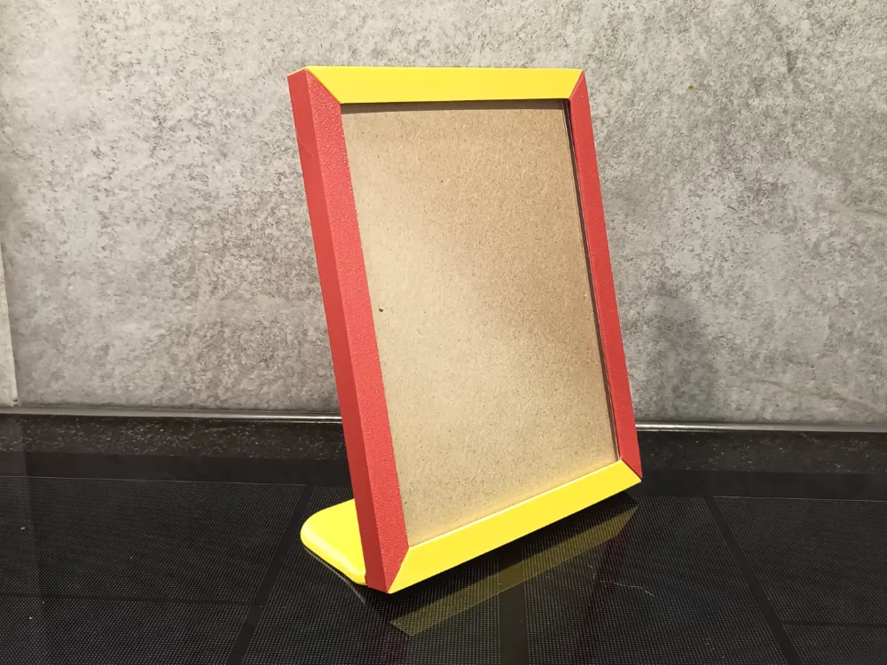 Multicolor AMS Display Picture Frame by MarioTech MakerWorld: Download ...