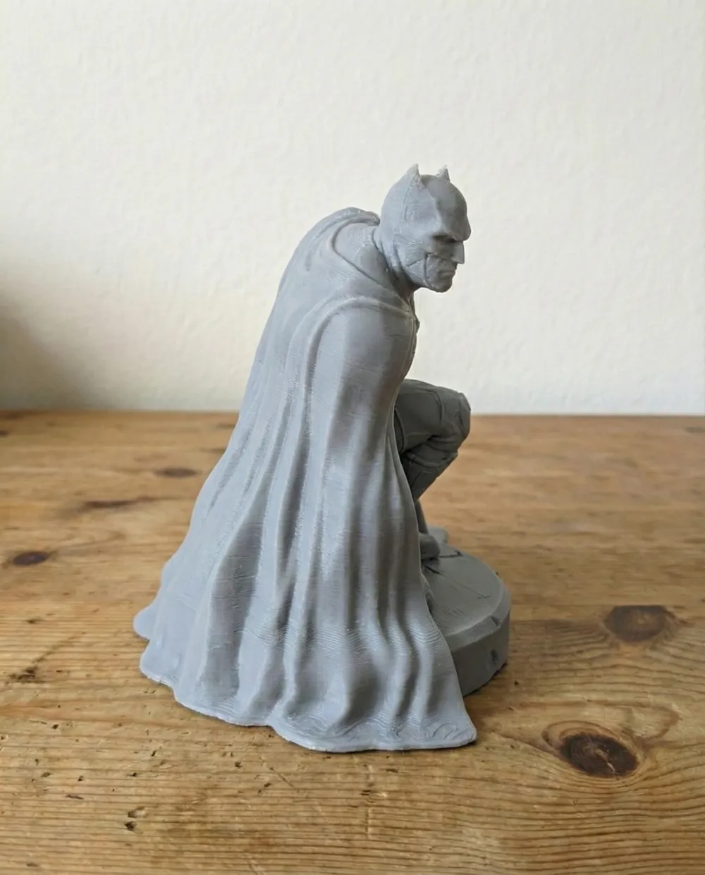 Batman Crouched Miniature Statue - Free 3D Print Model - MakerWorld