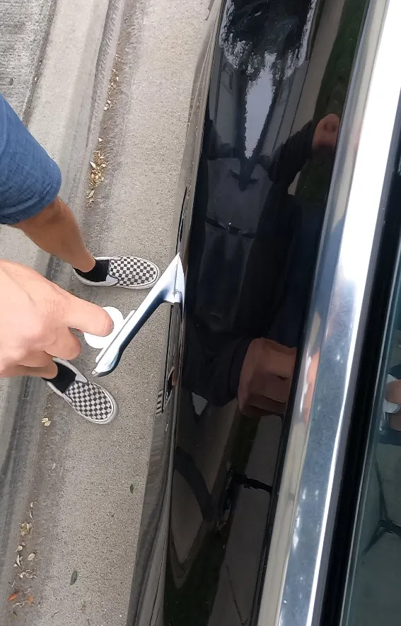 Tesla Model 3 & Y door handle ring pull by Just Invented It - MakerWorld