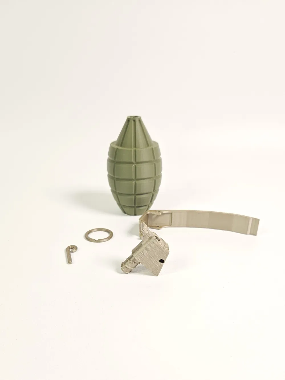 Grenade Replica Prop Display Cosplay BF COD CS - Free 3D Print Model ...