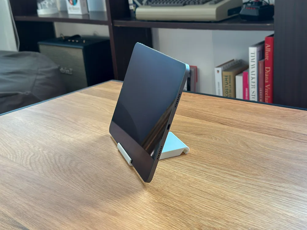 Minimalist Stand iPad Pro & Air - Dual Angle by 2511 MakerWorld ...
