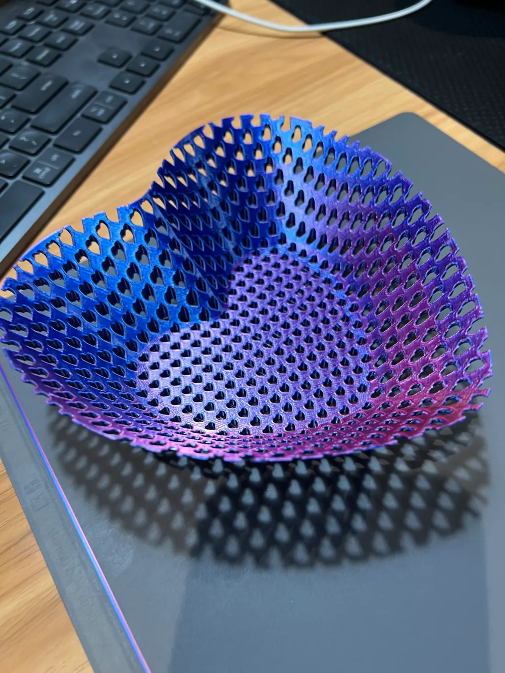 Love heart mesh basket ~ Valentines day! - Free 3D Print Model - MakerWorld