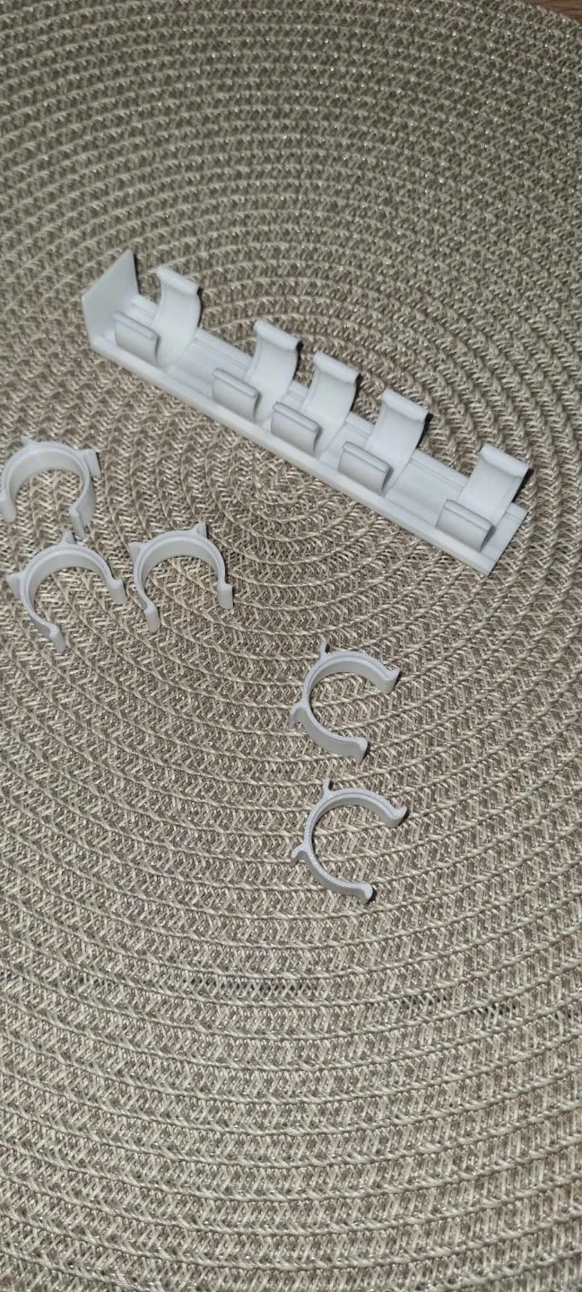 Bobbin Clip Holder Remixed by Jar3cky - MakerWorld