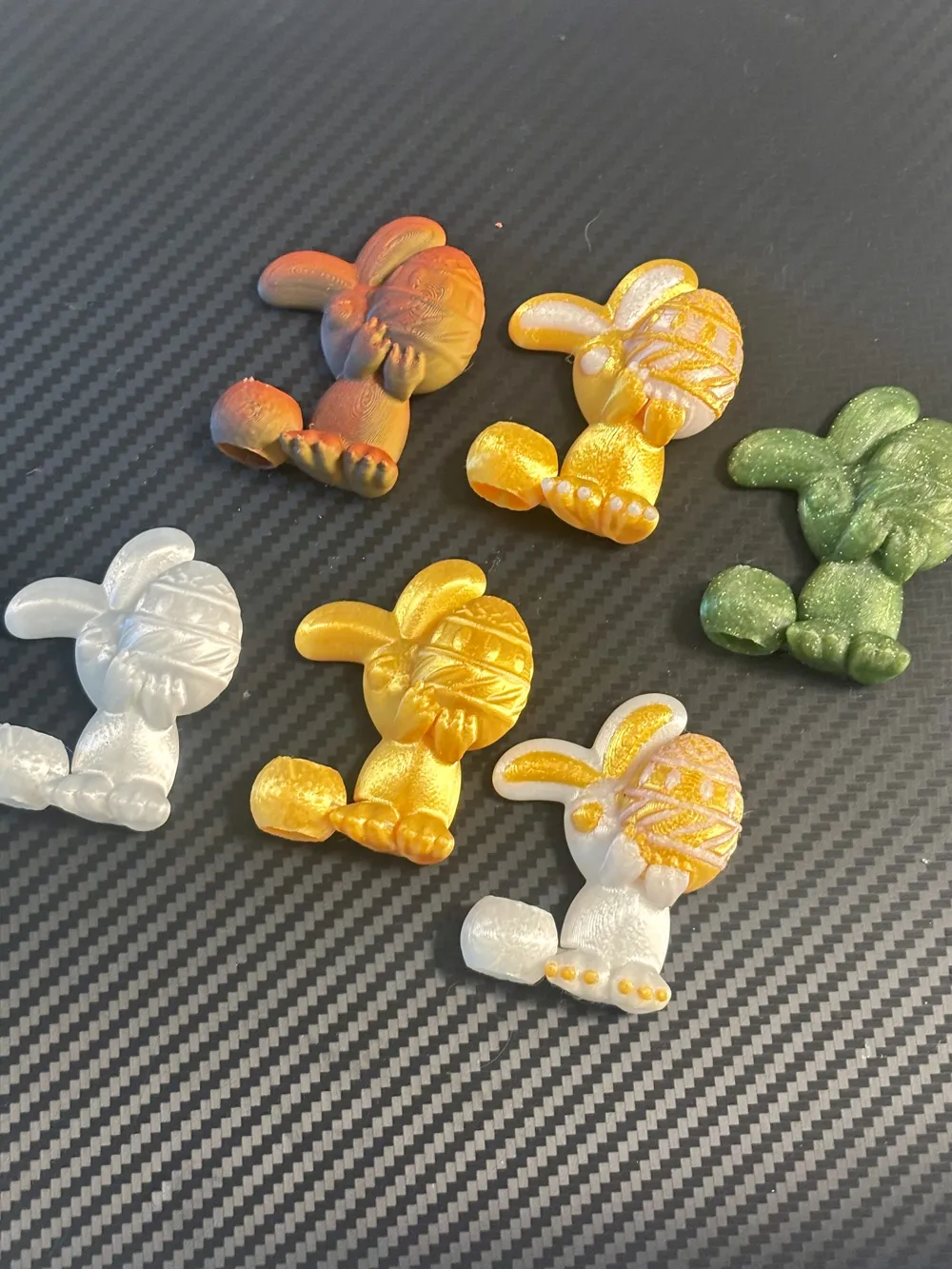 Bunny holding easter egg straw topper - Free 3D Print Model - MakerWorld