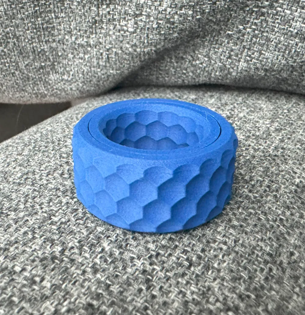Large ring fidget by hottr - MakerWorld